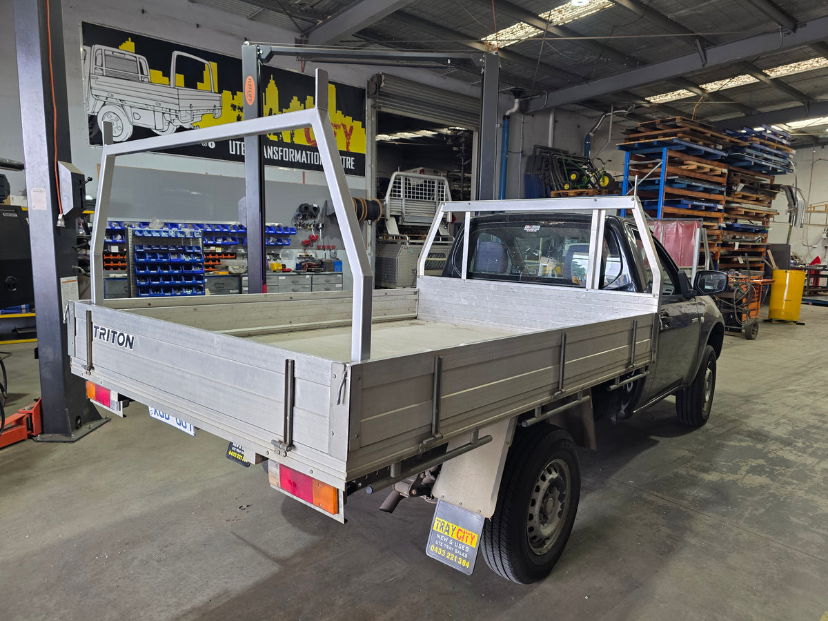 Removable Rear Ladder Rack – Tray City